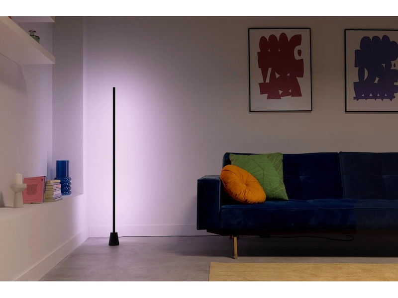 WiZ RGBIC Gradient golvlampa - Golvlampa | KomplettFöretag.se